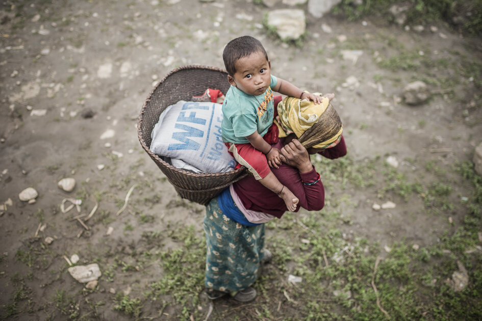 Ad un anno dal terremoto in Nepal, il WFP aiuta nella ricostruzione i ...